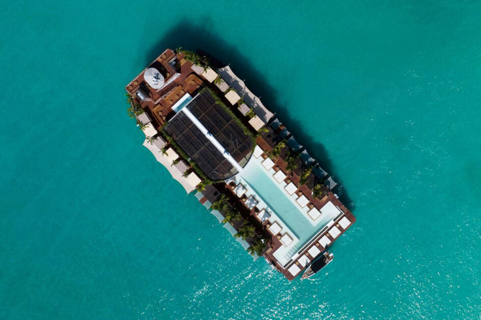Yona Floating Beach Club Phuket